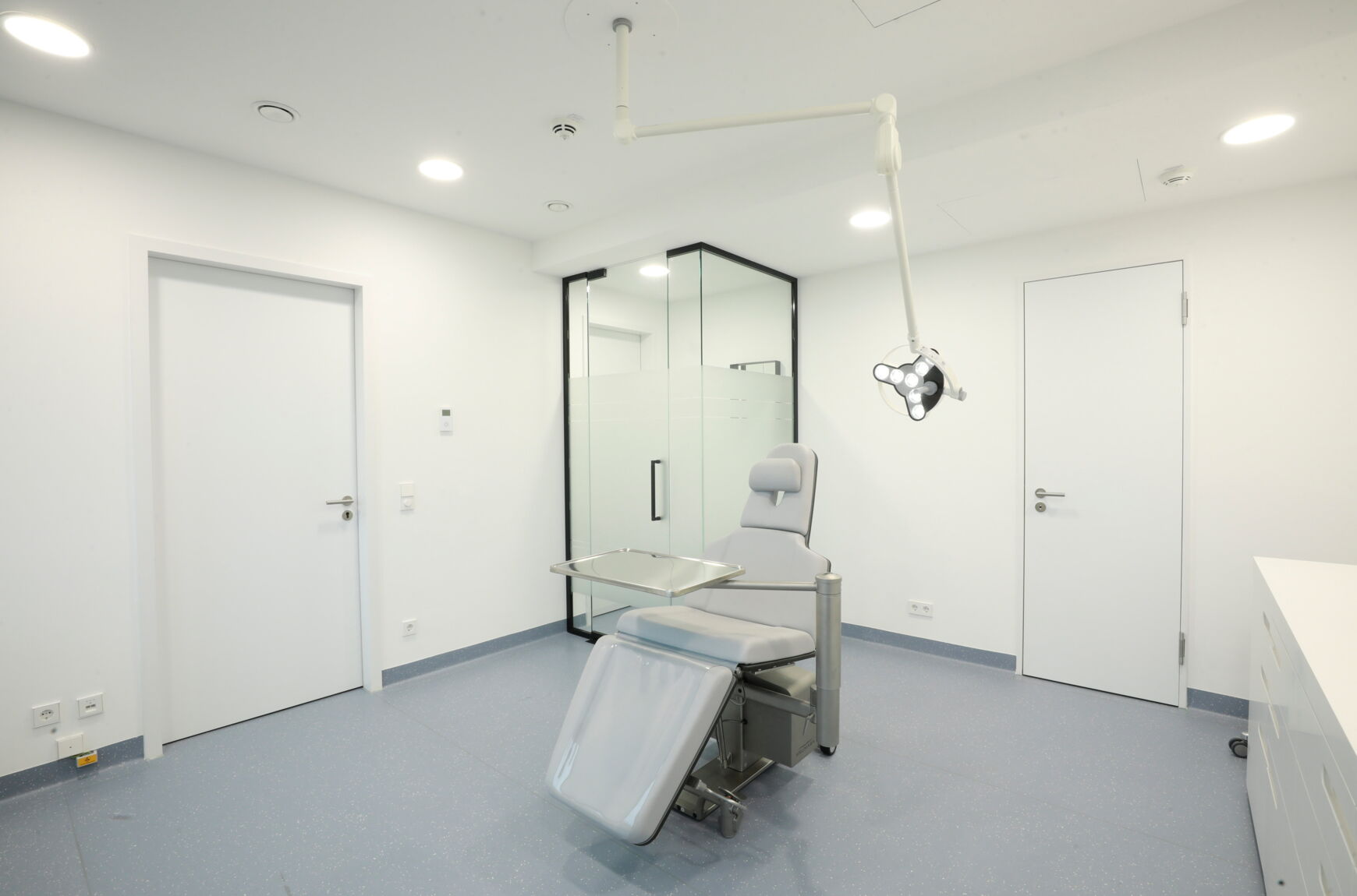 Dermatologie & Schönheitschirurgie - Derungs Licht AG